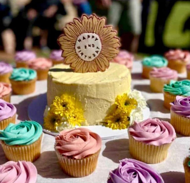 Personalised Sunflower Cake Topper – Mac + Me